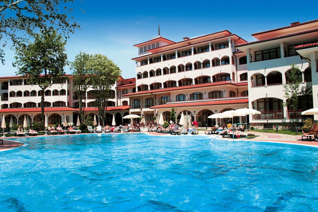 Helena Park Alexandria Club | CK Alexandria