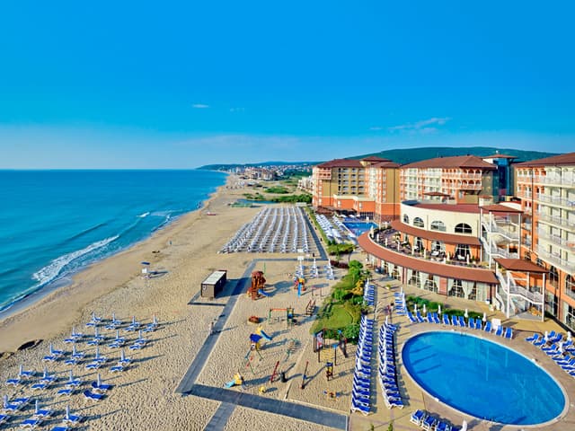 Sol Luna Bay Alexandria Club | CK Alexandria