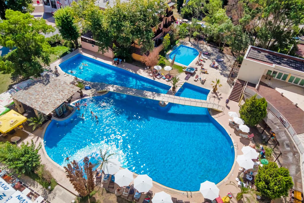 Grand Hotel Nirvana | CK Alexandria